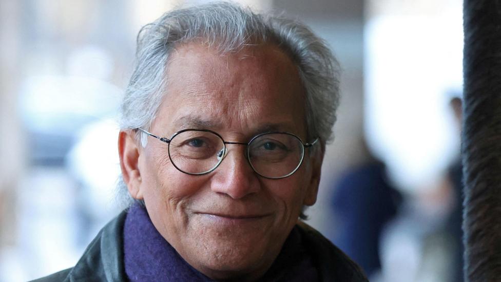 BBC chairman Samir Shah calls for end to 'really odd' 10-year royal ...