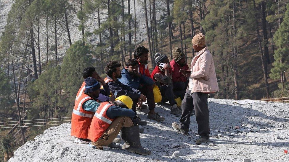 Indian construction workers rescued from collapsed tunnel - BBC Newsround