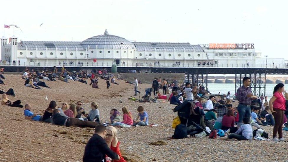 Drop in day visitors to Brighton and Hove - BBC News