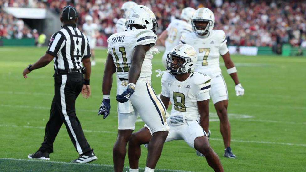 College Football: Georgia Tech 24-21 Florida State - College Classic ...