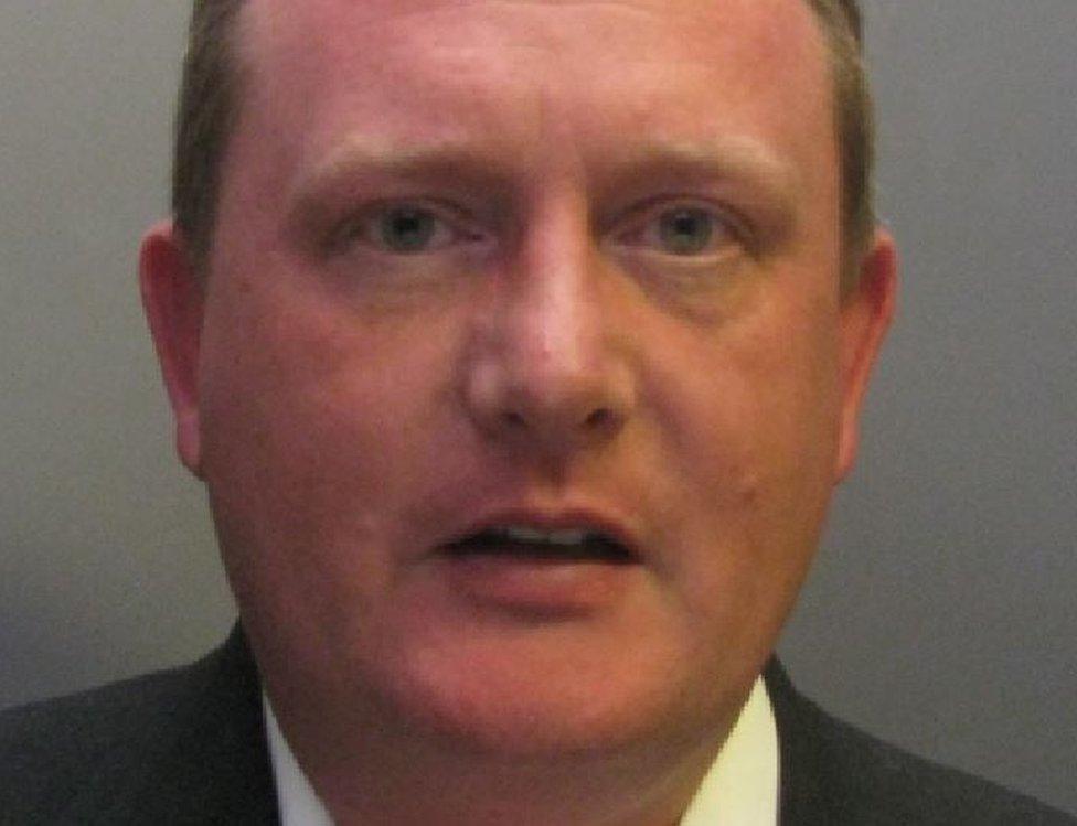 Ex-Kimbolton School teacher jailed for child sex image offences - BBC News