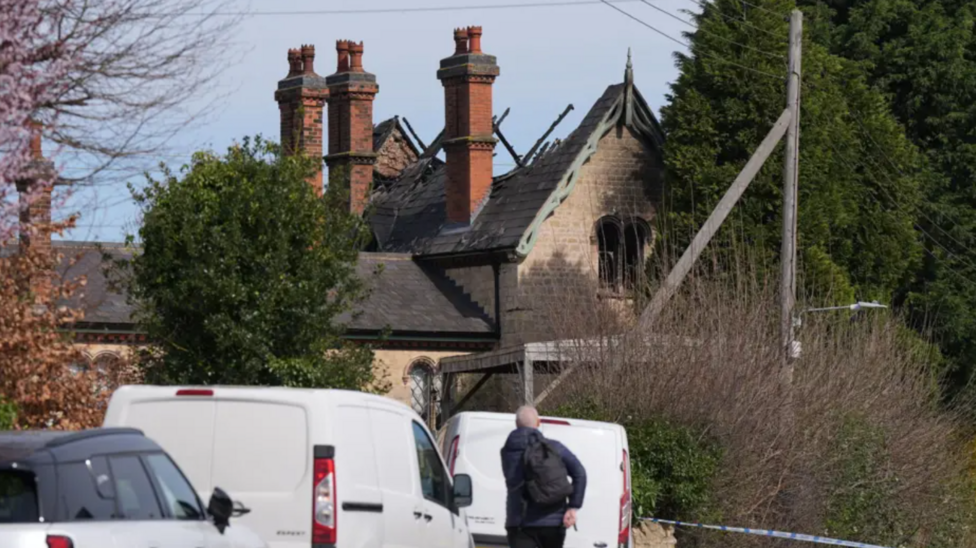 Kettering man released without charge after fatal house fire - BBC News
