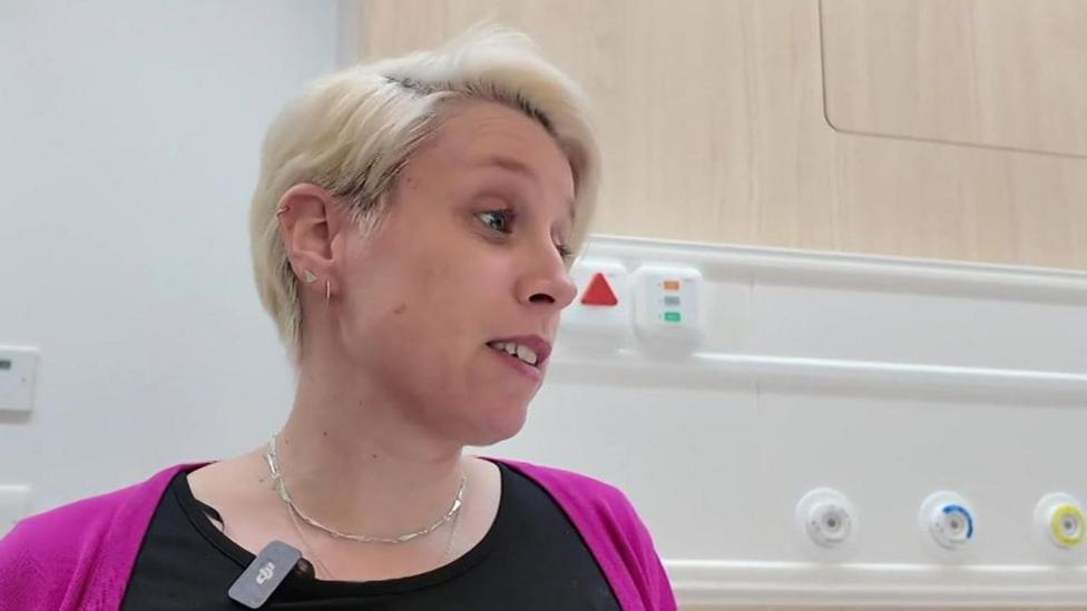 Bournemouth Hospital £91m maternity unit welcomes first families - BBC News