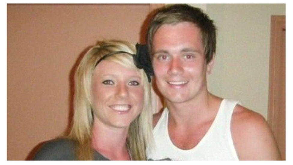 Chelsea Hyndman inquest: Convicted boyfriend seeks review - BBC News