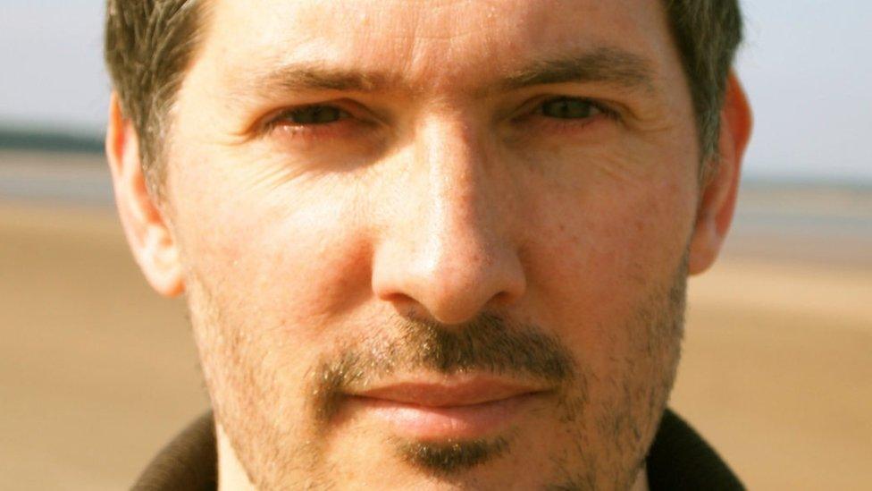 English poet Jacob Polley wins £20,000 TS Eliot prize - BBC News