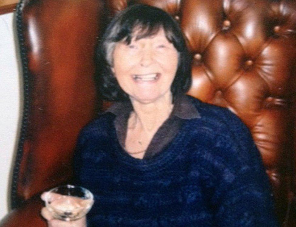 Sandra Wood death: Maidstone Hospital's weekend working criticised ...