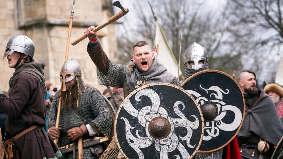 Vikings raid York in celebration of city's heritage - BBC News