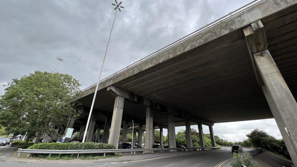 Fatal Pitsea flyover crash witnessed by 70 people say police - BBC News