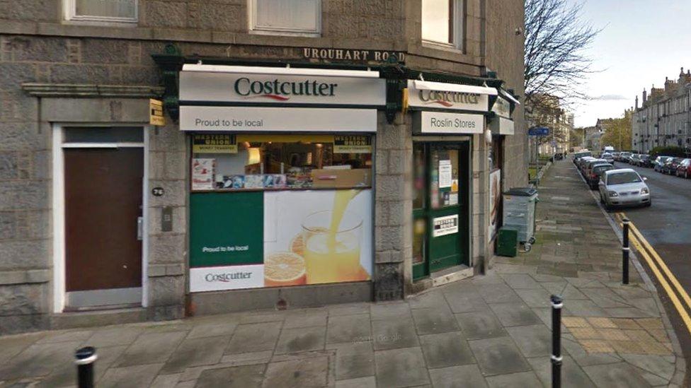 Charge after 'superhero' robbery bid in Aberdeen - BBC News