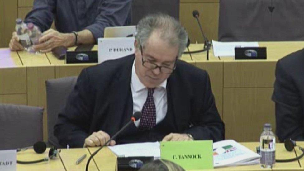 Tory calls for NI referendum on EU customs union - BBC News