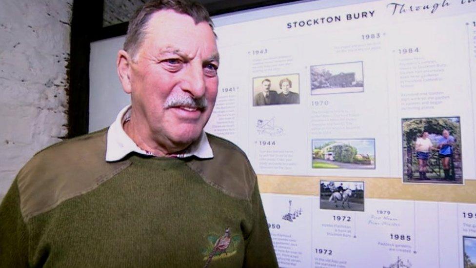 Leominster coins hoard returns home to Mr Treasure - BBC News