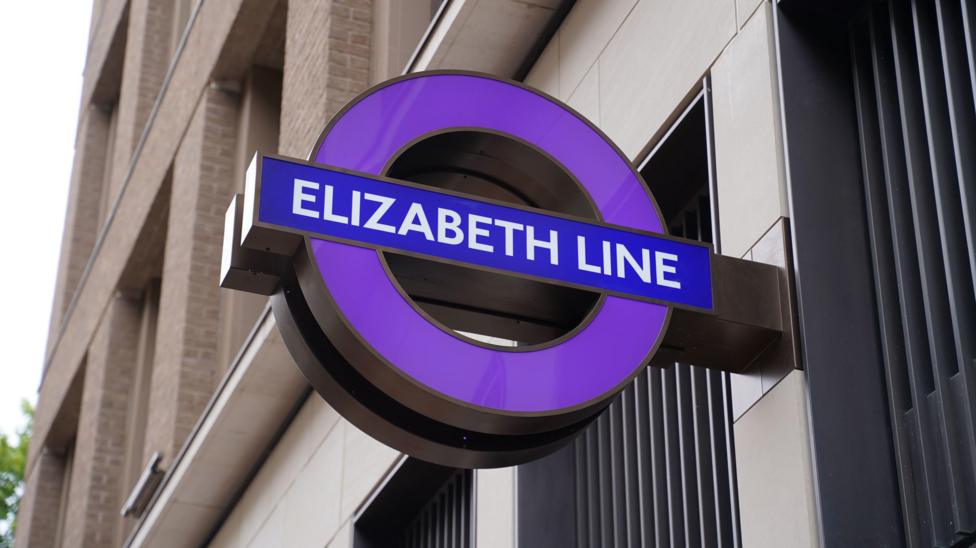Elizabeth line: Rise in jobs and homes near railway, says TfL - BBC News