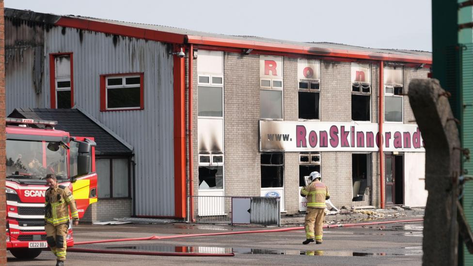 Tredegar fire: Blaze at Ron Skinner and Son car dealership - BBC News