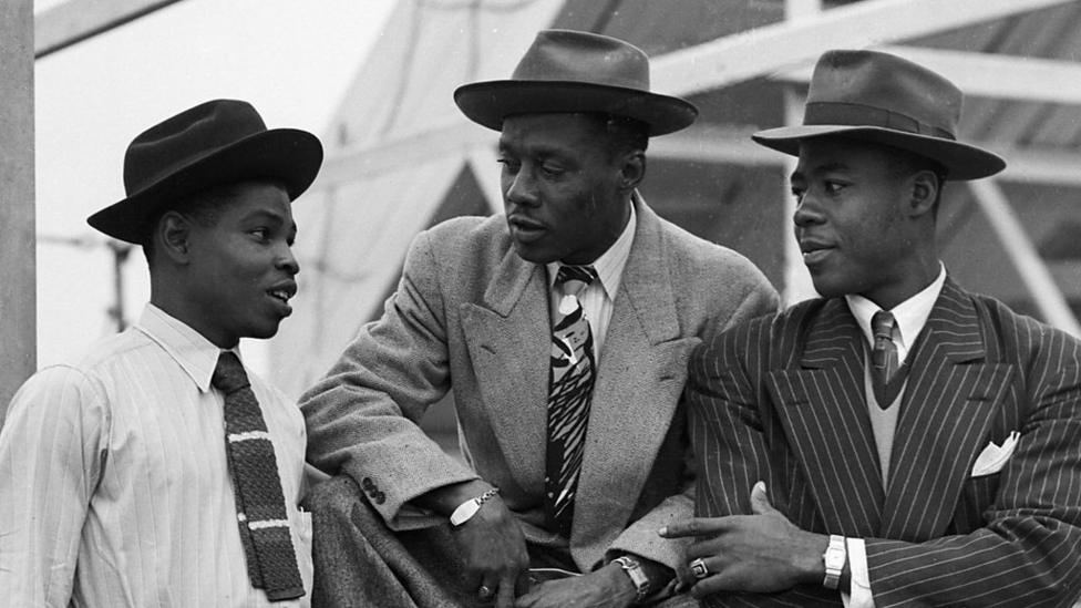 Windrush 70: The serviceman reunited with his future bride - BBC News