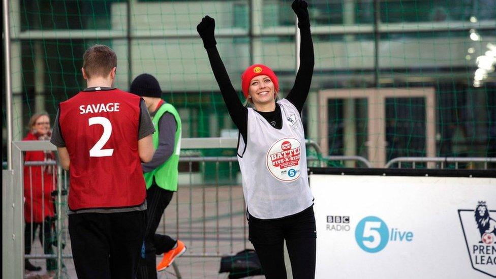 Sport Relief: Shearer beats Savage in 57-hour five-a-side epic - BBC News