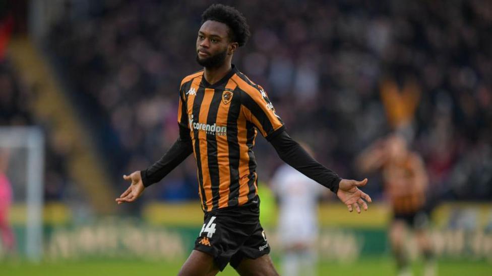 Abu Kamara: Hull City forward says he had a point to prove - BBC Sport