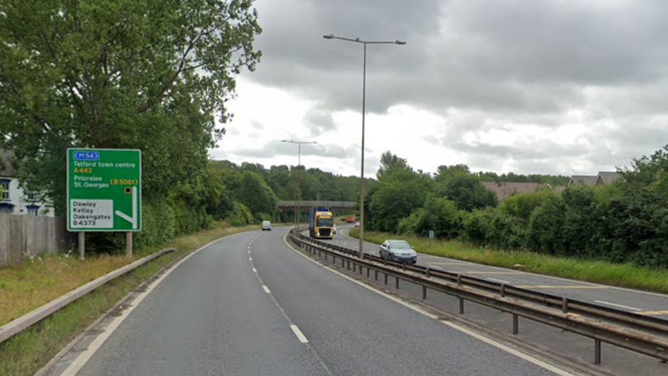 Girl and man die after car hits tree in Telford - BBC News