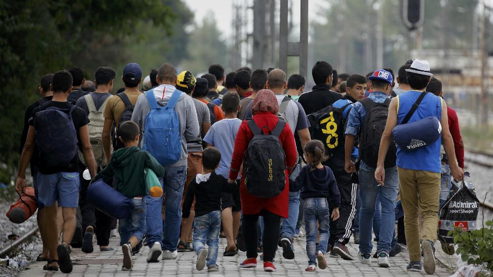 Europe migrant crisis: Hungary PM calls for €3bn Syria aid package ...