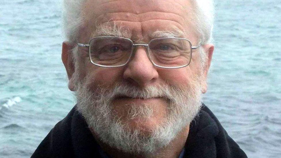 Northern Isles SNP politician Danus Skene dies aged 72 - BBC News