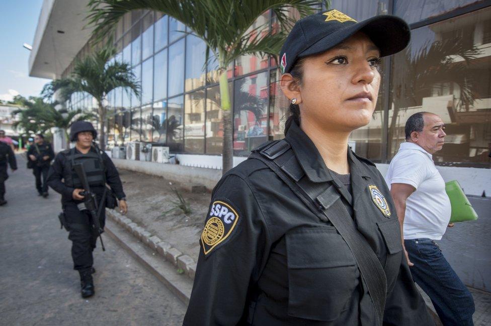 Mexican Female Police Officers Women In Blue' Tells Story Of Mexico's