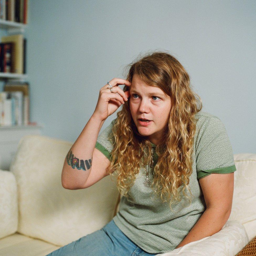 In pictures: A Portrait of British Songwriting - BBC News