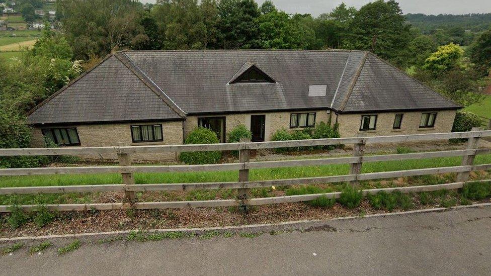 Forest of Dean GP surgeries enter into partnership - BBC News