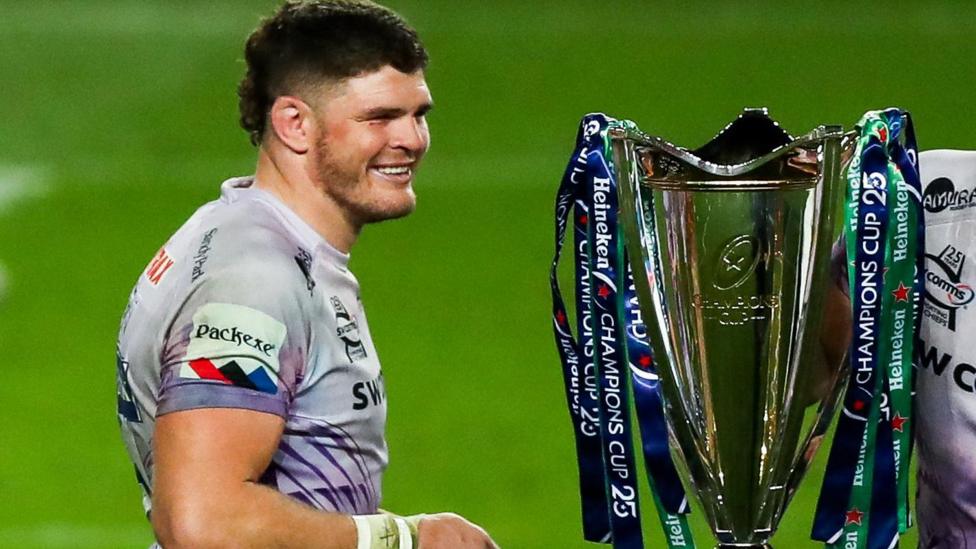 Dave Ewers: Former Exeter flanker retires from rugby union aged 34 ...