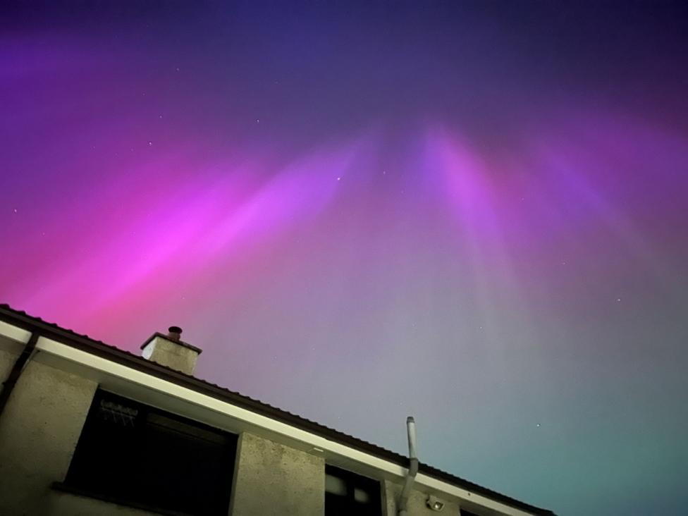 Northern Lights over Northern Ireland and Republic of Ireland - BBC News