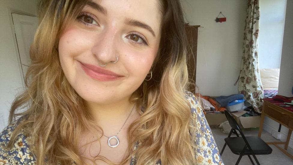 Brighton and Hove new scheme to improve HMO property conditions - BBC News