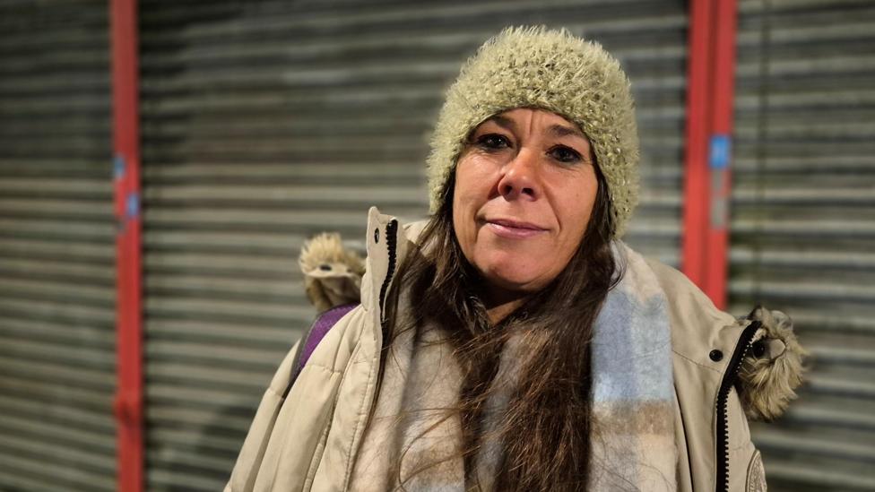 On the streets with Hull's hidden homeless women - BBC News