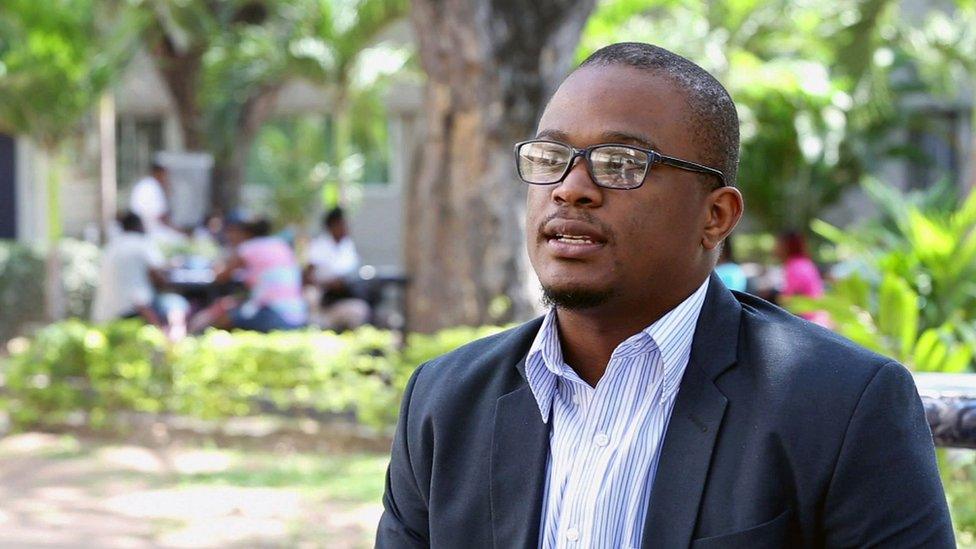 Turning school exams into an online game in Jamaica - BBC News