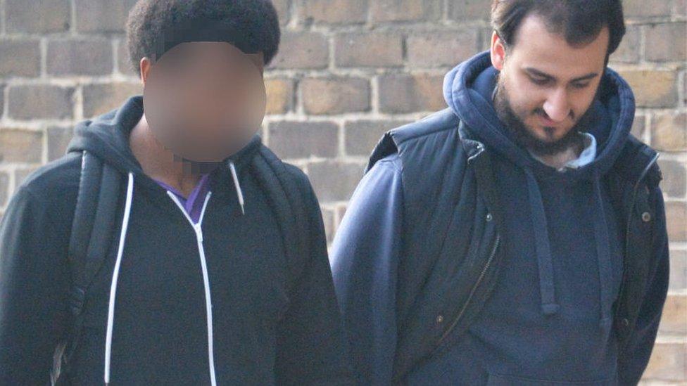 Questions for police over terror plotters' network - BBC News