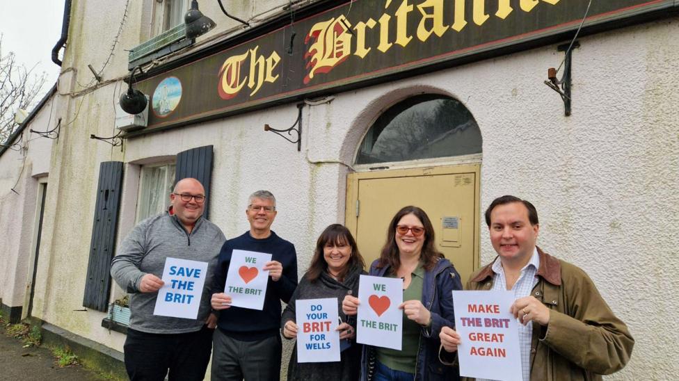 Quantock pub The Blue Ball dating back 400 years reopens - BBC News