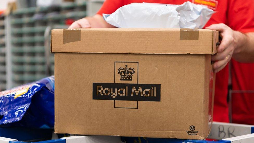 Post Office To Send And Receive Evri And DPD Parcels BBC News