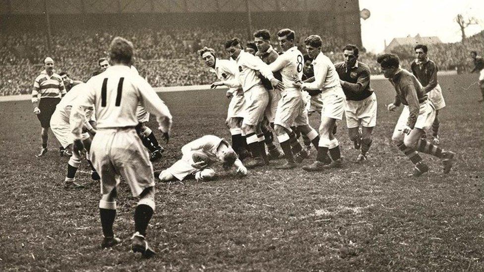 Former England and Coventry rugby player dies aged 103 - BBC News