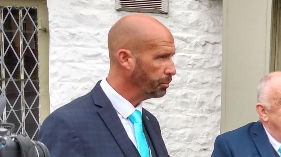 Torfaen council: First Reform councillor elected in by-election - BBC News