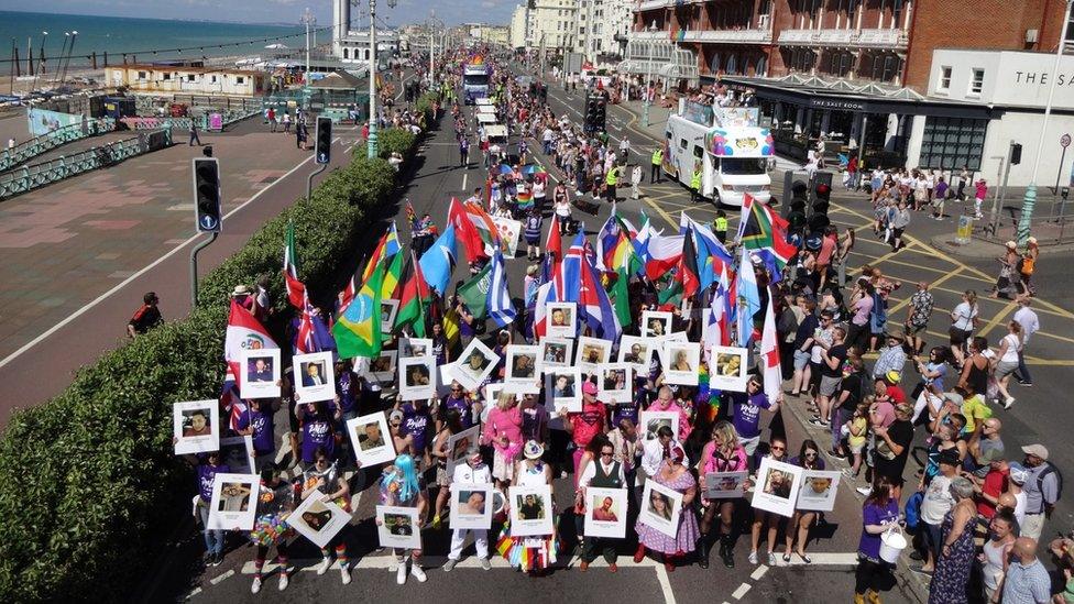 Sussex Police arrest 25 at Brighton Pride - BBC News