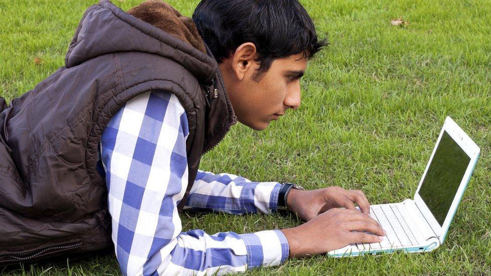 Google reveals top searches for overseas students - BBC News