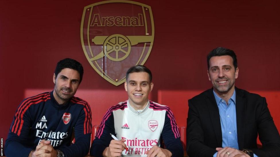 Arsenal transfer news: Leandro Trossard joins Gunners from Brighton for £21m - BBC Sport