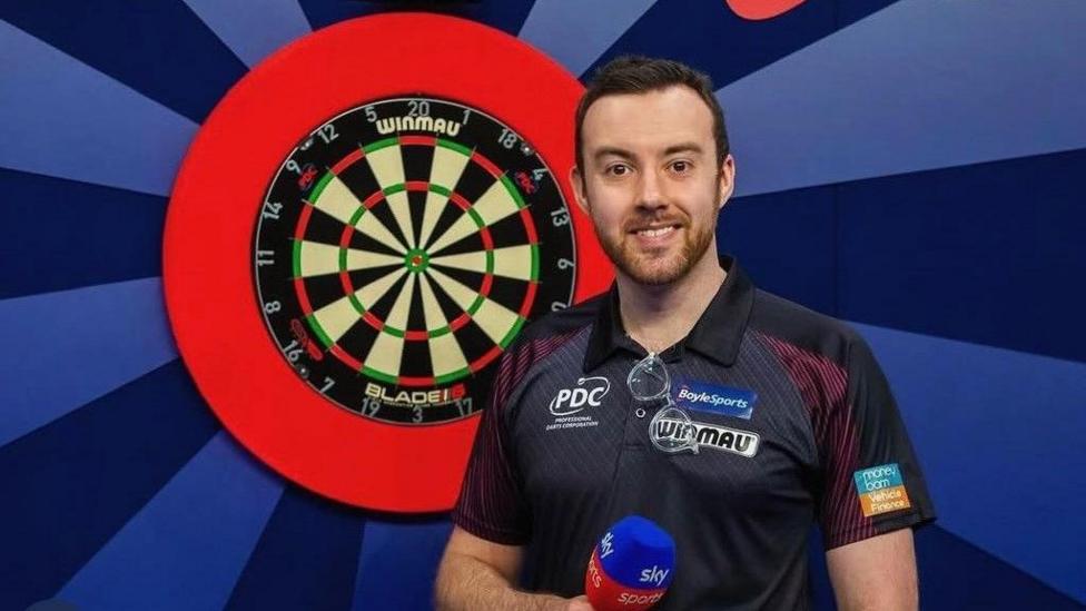 Luke Littler darts referee makes history as gay man officiating - BBC News