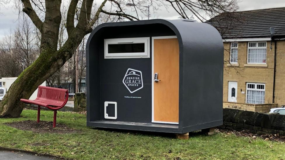 Sleeping pods to be installed for Skegness homeless - BBC News