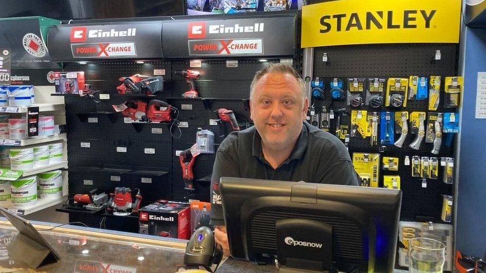 Cost of living: Soaring stock costs spell end for DIY store - BBC News