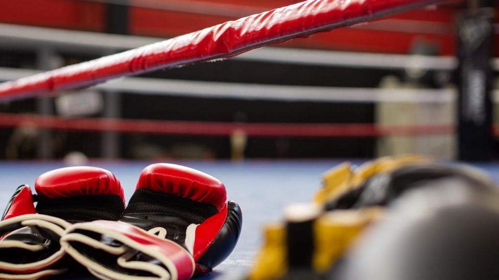 Sherif Lawal: London-based middlweight boxer dies after collapsing ...