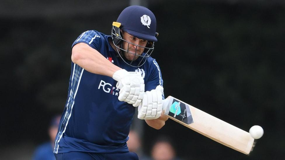 Bradley Currie, Oli Hairs & Charlie Tear return to Scotland squad for ...