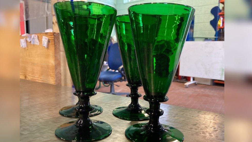 Bristol Blue Glass makers recreate colour lost for 200 years - BBC News