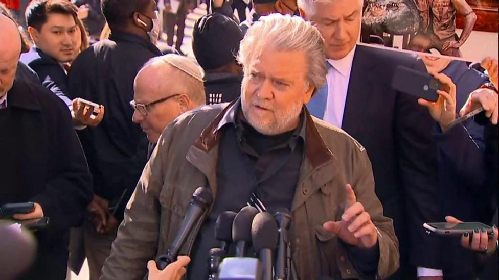 Steve Bannon sentencing: Jail term shows January 6 risks for Trump ...