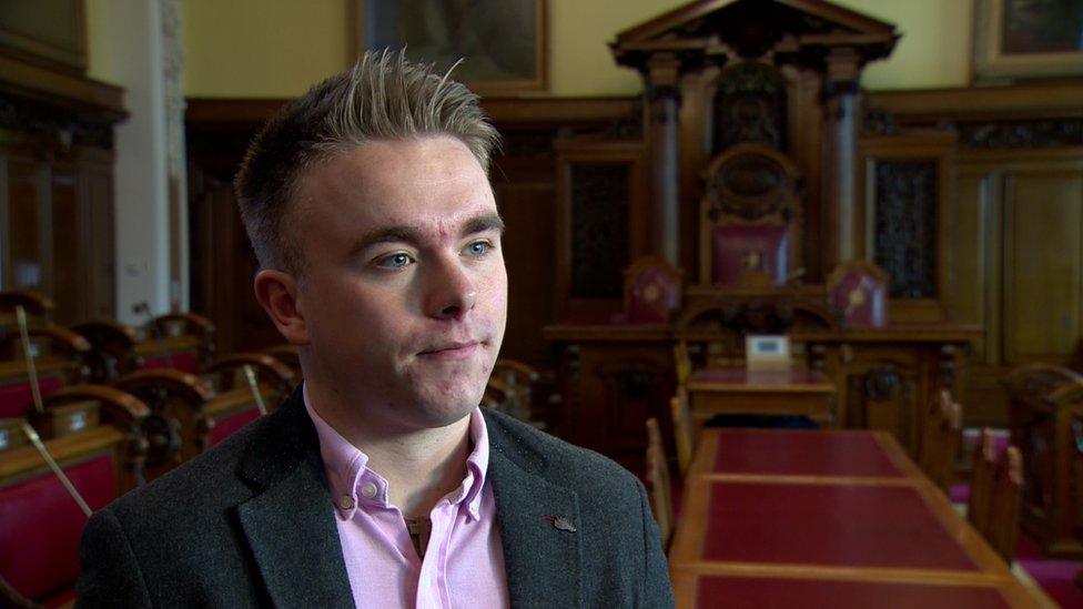 Yorkgate station drug dealing fears prompt new safety measures - BBC News