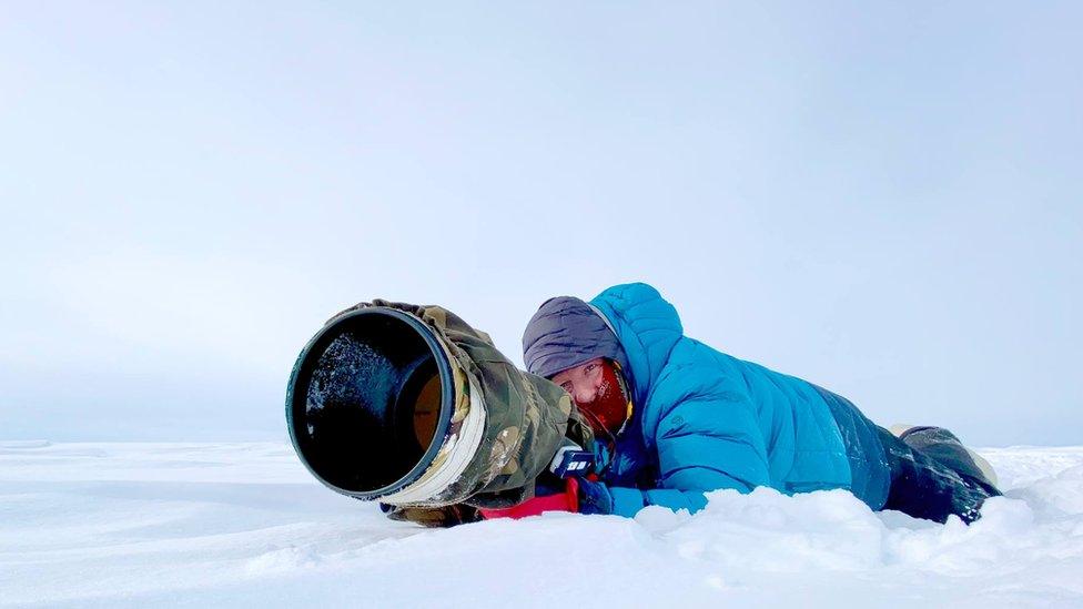 COP26: Photographer to highlight climate change in exhibition - BBC News
