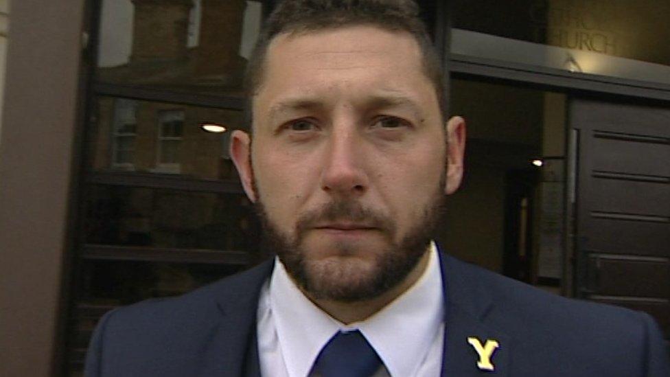 Yorkshire cricket voice Dave Callaghan funeral held - BBC News