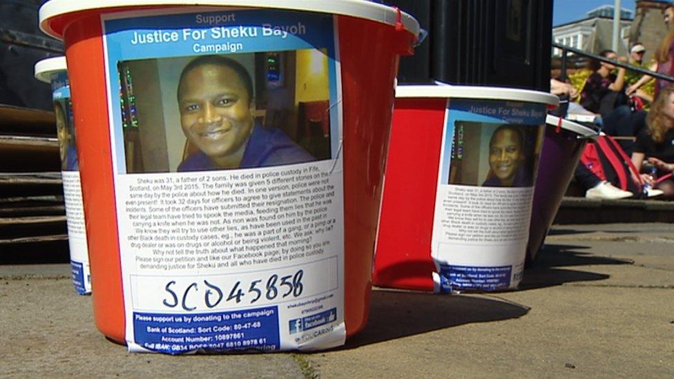 March held in Kirkcaldy in memory of Sheku Bayoh - BBC News